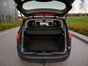 Grey Ford S-Max 2011 in Vilnius, with an engine capacity of 2.00 L and mileage of 280 thousand km for 5450 €, photo 14 on AUTOMOTO.COM.LV