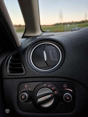 Grey Ford S-Max 2011 in Vilnius, with an engine capacity of 2.00 L and mileage of 280 thousand km for 5450 €, photo 17 on AUTOMOTO.COM.LV