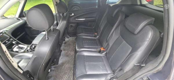 Pelēks Ford S-Max 2011 Utena, ar dzinēja tilpumu 2.00 L un nobraukumu 255 tūkst. km par 3200 €, foto 3 vietnē AUTOMOTO.COM.LV