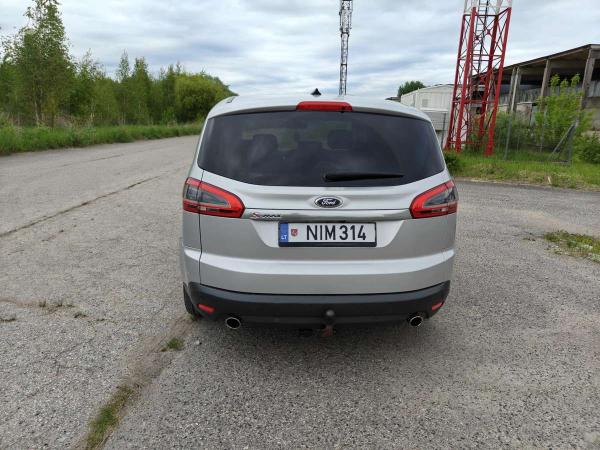 Pelēks Ford S-Max 2011 Panevēža, ar dzinēja tilpumu 2.20 L un nobraukumu 555 tūkst. km par 4200 €, foto 10 vietnē AUTOMOTO.COM.LV