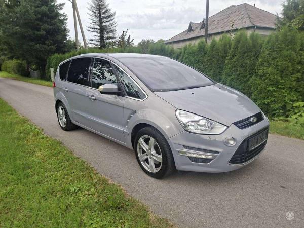 Pelēks Ford S-Max 2011 Klaipėda, ar dzinēja tilpumu 2.20 L un nobraukumu 214 tūkst. km par 5600 €, foto 4 vietnē AUTOMOTO.COM.LV