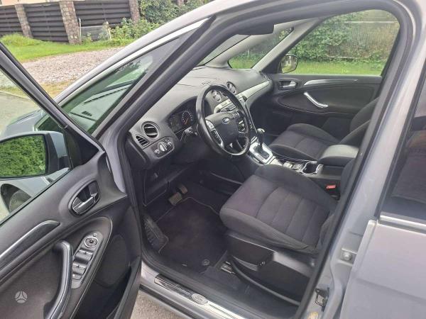 Pelēks Ford S-Max 2011 Klaipėda, ar dzinēja tilpumu 2.20 L un nobraukumu 214 tūkst. km par 5600 €, foto 9 vietnē AUTOMOTO.COM.LV
