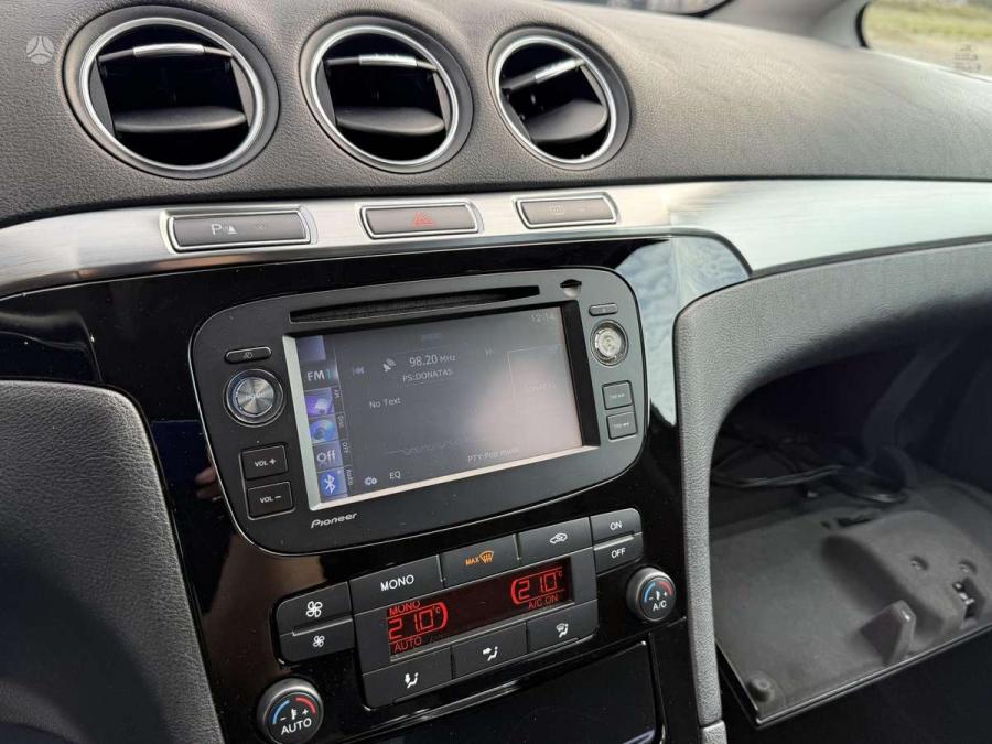 Pelēks Ford S-Max 2011 Tauragė, ar dzinēja tilpumu 2.00 L un nobraukumu 288 tūkst. km par 4399 €, foto 21 vietnē AUTOMOTO.COM.LV