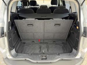 Pelēks Ford S-Max 2011 Tauragė, ar dzinēja tilpumu 2.00 L un nobraukumu 288 tūkst. km par 4399 €, foto 23 vietnē AUTOMOTO.COM.LV