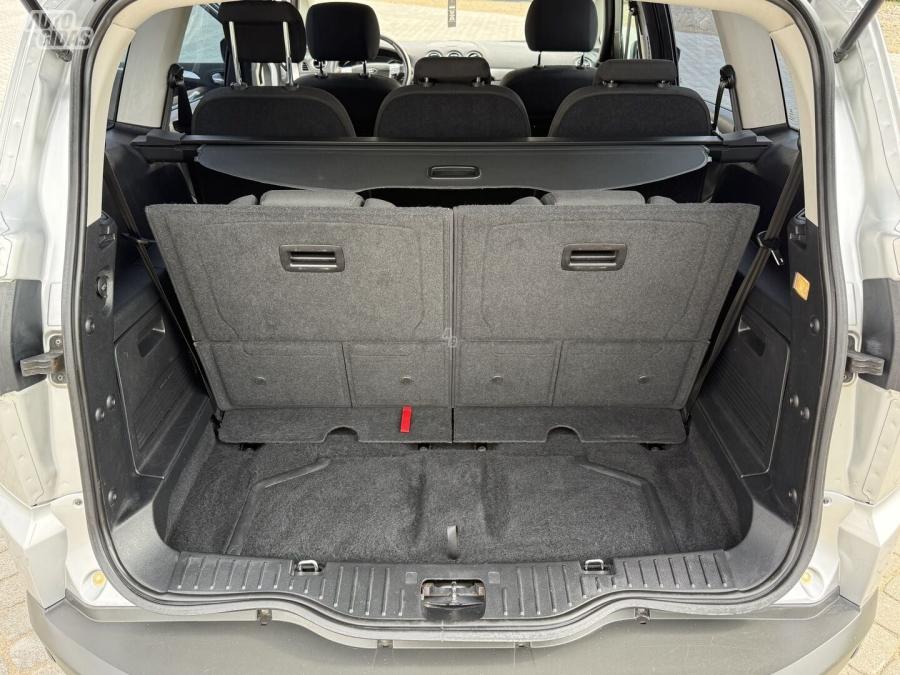Grey Ford S-Max 2011 in Taurage, with an engine capacity of 2.00 L and mileage of 288 thousand km for 4399 €, photo 17 on AUTOMOTO.COM.LV