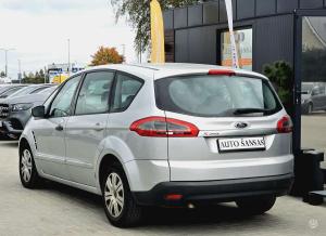 Grey Ford S-Max 2011 in Taurage, with an engine capacity of 2.00 L and mileage of 242 thousand km for 4350 €, photo 8 on AUTOMOTO.COM.LV