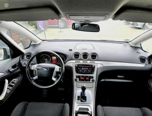 Grey Ford S-Max 2011 in Taurage, with an engine capacity of 2.00 L and mileage of 242 thousand km for 4350 €, photo 14 on AUTOMOTO.COM.LV