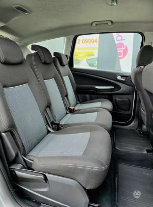 Grey Ford S-Max 2011 in Taurage, with an engine capacity of 2.00 L and mileage of 242 thousand km for 4350 €, photo 23 on AUTOMOTO.COM.LV