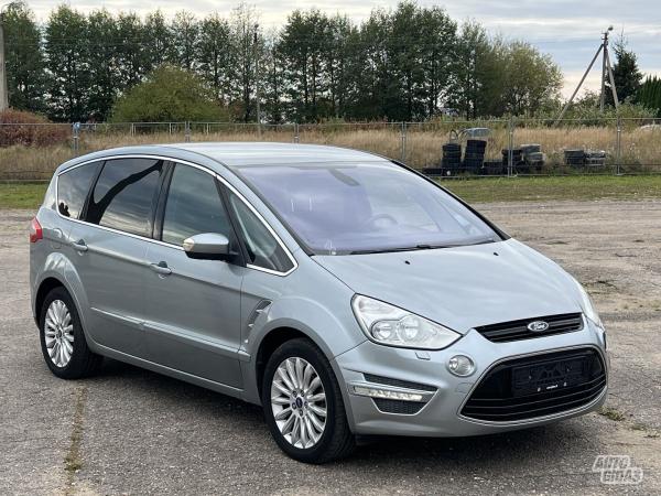Grey Ford S-Max 2011 in Kedainiai, with an engine capacity of 2.00 L and mileage of 314 thousand km for 4500 €, photo 3 on AUTOMOTO.COM.LV