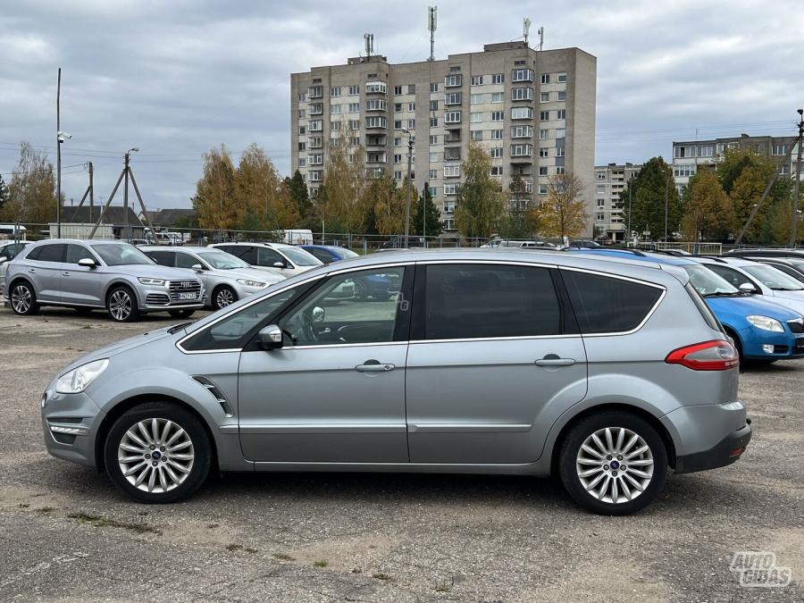 Grey Ford S-Max 2011 in Kedainiai, with an engine capacity of 2.00 L and mileage of 314 thousand km for 4500 €, photo 6 on AUTOMOTO.COM.LV