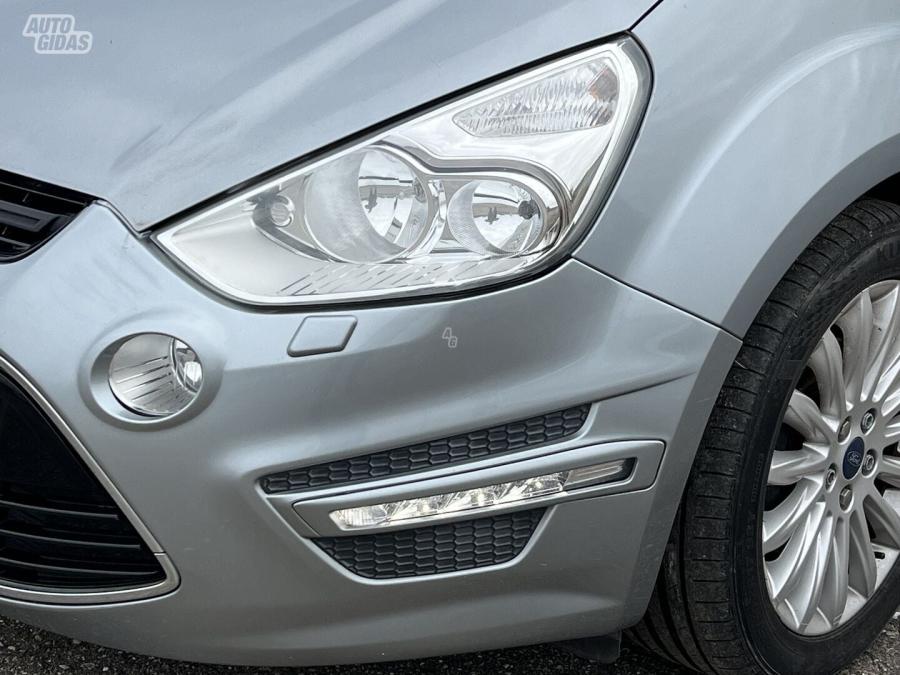 Grey Ford S-Max 2011 in Kedainiai, with an engine capacity of 2.00 L and mileage of 314 thousand km for 4500 €, photo 10 on AUTOMOTO.COM.LV