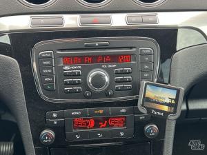 Grey Ford S-Max 2011 in Kedainiai, with an engine capacity of 2.00 L and mileage of 314 thousand km for 4500 €, photo 23 on AUTOMOTO.COM.LV