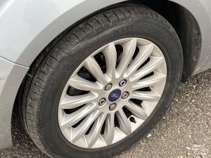 Grey Ford S-Max 2011 in Kedainiai, with an engine capacity of 2.00 L and mileage of 314 thousand km for 4500 €, photo 33 on AUTOMOTO.COM.LV