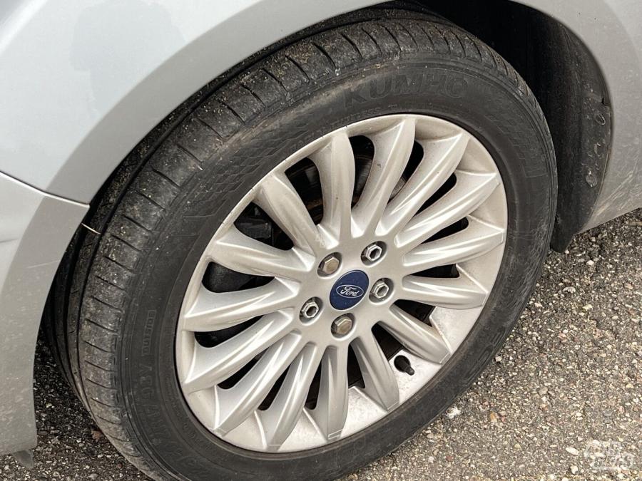 Grey Ford S-Max 2011 in Kedainiai, with an engine capacity of 2.00 L and mileage of 314 thousand km for 4500 €, photo 33 on AUTOMOTO.COM.LV