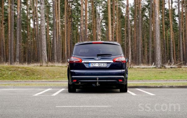 Pelēks Ford S-Max 2012 Rīga, ar dzinēja tilpumu 2.00 L un nobraukumu 298 tūkst. km par 4590 €, foto 6 vietnē AUTOMOTO.COM.LV