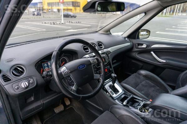 Pelēks Ford S-Max 2012 Rīga, ar dzinēja tilpumu 2.00 L un nobraukumu 298 tūkst. km par 4590 €, foto 9 vietnē AUTOMOTO.COM.LV