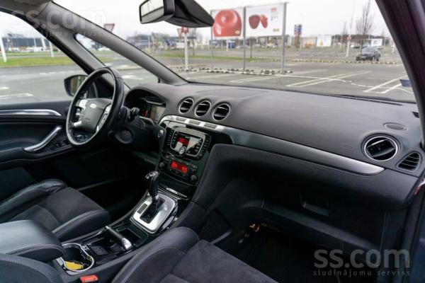 Pelēks Ford S-Max 2012 Rīga, ar dzinēja tilpumu 2.00 L un nobraukumu 298 tūkst. km par 4590 €, foto 10 vietnē AUTOMOTO.COM.LV