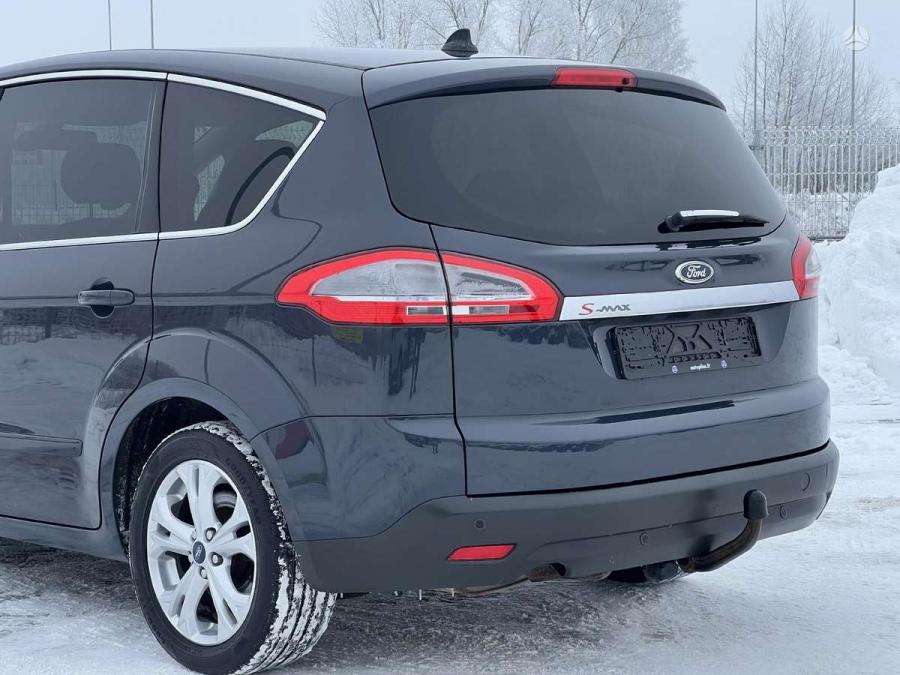 Pelēks Ford S-Max 2012 Tauragė, ar dzinēja tilpumu 2.00 L un nobraukumu 320 tūkst. km par 5400 €, foto 8 vietnē AUTOMOTO.COM.LV