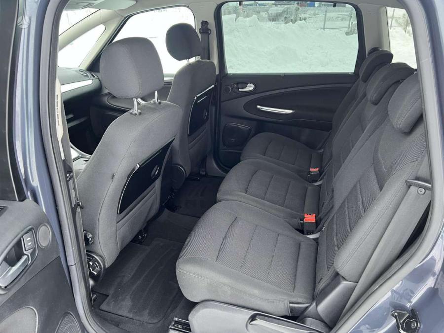 Pelēks Ford S-Max 2012 Tauragė, ar dzinēja tilpumu 2.00 L un nobraukumu 320 tūkst. km par 5400 €, foto 10 vietnē AUTOMOTO.COM.LV