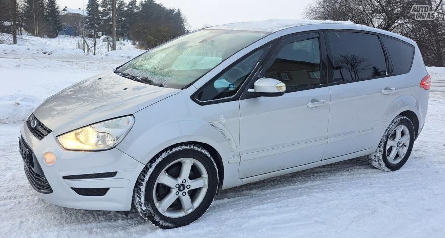 Pelēks Ford S-Max 2012 Biržai, ar dzinēja tilpumu 2.00 L un nobraukumu 320 tūkst. km par 2990 €, foto 1 vietnē AUTOMOTO.COM.LV