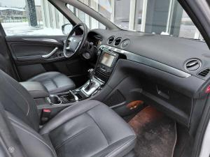Pelēks Ford S-Max 2012 Viļņa, ar dzinēja tilpumu 2.00 L un nobraukumu 246 tūkst. km par 5200 €, foto 10 vietnē AUTOMOTO.COM.LV