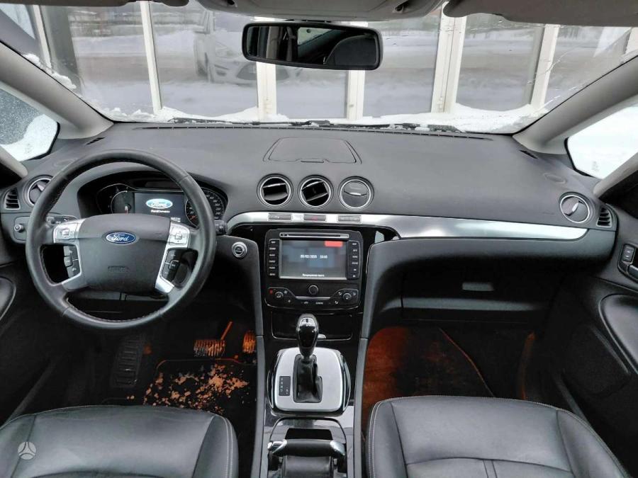 Pelēks Ford S-Max 2012 Viļņa, ar dzinēja tilpumu 2.00 L un nobraukumu 246 tūkst. km par 5200 €, foto 12 vietnē AUTOMOTO.COM.LV