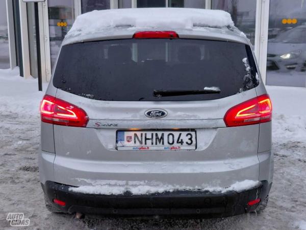 Pelēks Ford S-Max 2012 Viļņa, ar dzinēja tilpumu 2.00 L un nobraukumu 246 tūkst. km par 3800 €, foto 4 vietnē AUTOMOTO.COM.LV