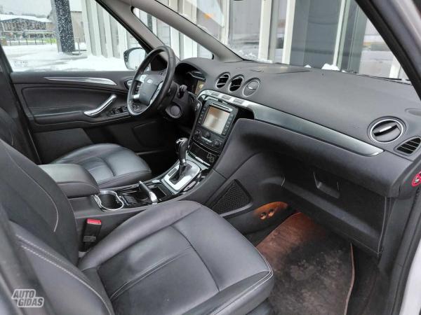Pelēks Ford S-Max 2012 Viļņa, ar dzinēja tilpumu 2.00 L un nobraukumu 246 tūkst. km par 3800 €, foto 10 vietnē AUTOMOTO.COM.LV