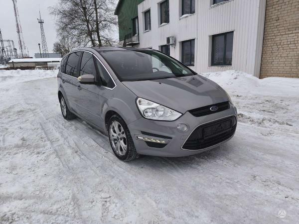 Pelēks Ford S-Max 2012 Kelmė, ar dzinēja tilpumu 2.20 L un nobraukumu 248 tūkst. km par 5300 €, foto 1 vietnē AUTOMOTO.COM.LV
