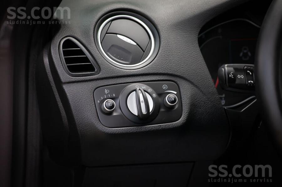 Grey Ford S-Max 2012 in Tukums, with an engine capacity of 2.00 L and mileage of 0 thousand km for 5990 €, photo 16 on AUTOMOTO.COM.LV