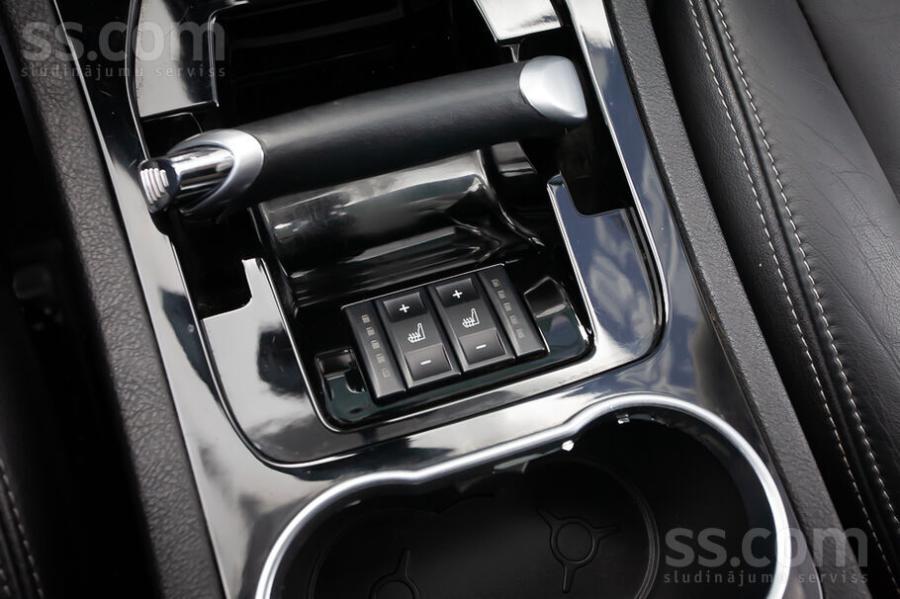 Grey Ford S-Max 2012 in Tukums, with an engine capacity of 2.00 L and mileage of 0 thousand km for 5990 €, photo 25 on AUTOMOTO.COM.LV