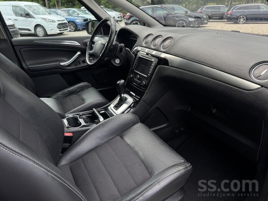 Pelēks Ford S-Max 2012 Rīga, ar dzinēja tilpumu 2.00 L un nobraukumu 223 tūkst. km par 5990 €, foto 10 vietnē AUTOMOTO.COM.LV