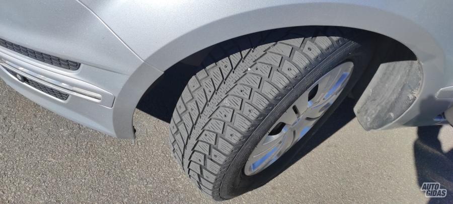 Pelēks Ford S-Max 2012 Klaipėda, ar dzinēja tilpumu 2.00 L un nobraukumu 249 tūkst. km par 2900 €, foto 16 vietnē AUTOMOTO.COM.LV
