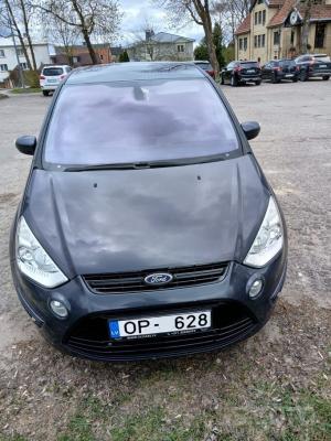 Grey Ford S-Max 2012 in Dobele, with an engine capacity of 2.00 L and mileage of 226 thousand km for 6900 €, photo  on AUTOMOTO.COM.LV