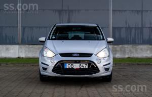 Grey Ford S-Max 2012 in Riga, with an engine capacity of 2.00 L and mileage of 276 thousand km for 6990 €, photo 3 on AUTOMOTO.COM.LV