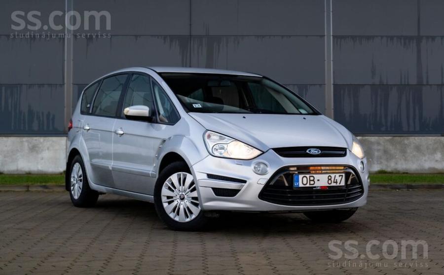 Grey Ford S-Max 2012 in Riga, with an engine capacity of 2.00 L and mileage of 276 thousand km for 6990 €, photo 4 on AUTOMOTO.COM.LV