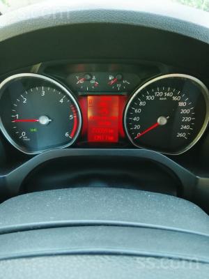 Grey Ford S-Max 2012 in Riga, with an engine capacity of 2.00 L and mileage of 273 thousand km for 4500 €, photo 10 on AUTOMOTO.COM.LV