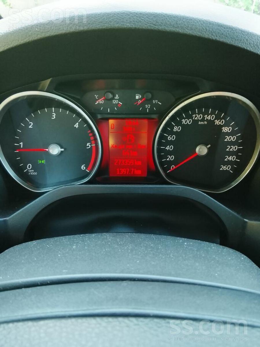 Grey Ford S-Max 2012 in Riga, with an engine capacity of 2.00 L and mileage of 273 thousand km for 4500 €, photo 10 on AUTOMOTO.COM.LV