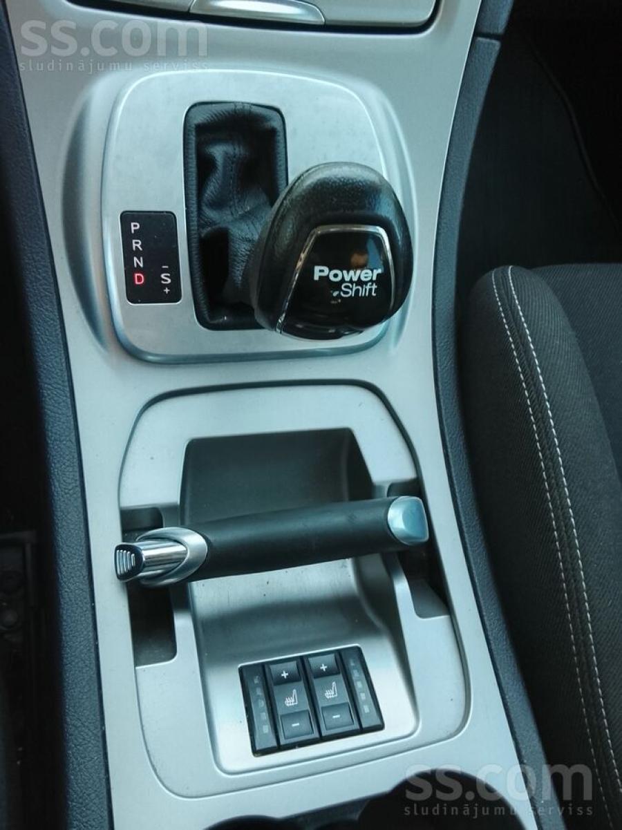 Grey Ford S-Max 2012 in Riga, with an engine capacity of 2.00 L and mileage of 273 thousand km for 4500 €, photo 12 on AUTOMOTO.COM.LV