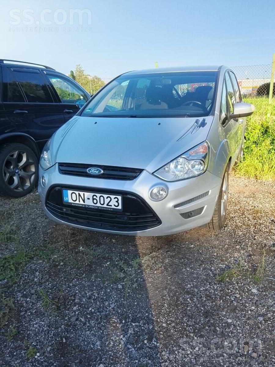 Grey Ford S-Max 2012 in Riga, with an engine capacity of 2.00 L and mileage of 273 thousand km for 4500 €, photo 13 on AUTOMOTO.COM.LV