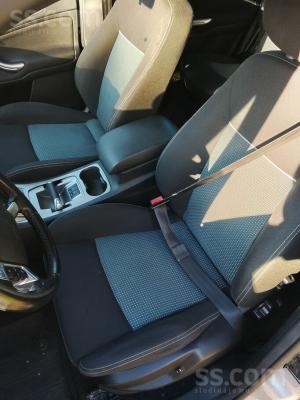 Grey Ford S-Max 2012 in Riga, with an engine capacity of 2.00 L and mileage of 273 thousand km for 4500 €, photo 16 on AUTOMOTO.COM.LV