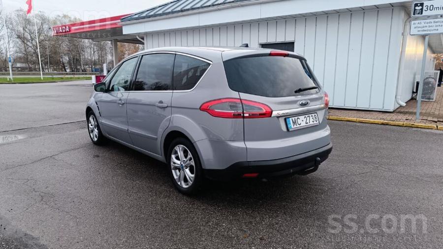 Pelēks Ford S-Max 2012 Rīga, ar dzinēja tilpumu 2.00 L un nobraukumu 255 tūkst. km par 4400 €, foto 8 vietnē AUTOMOTO.COM.LV