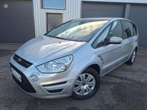 Grey Ford S-Max 2012 in Jonava, with an engine capacity of 2.00 L and mileage of 240 thousand km for 4300 €, photo 6 on AUTOMOTO.COM.LV