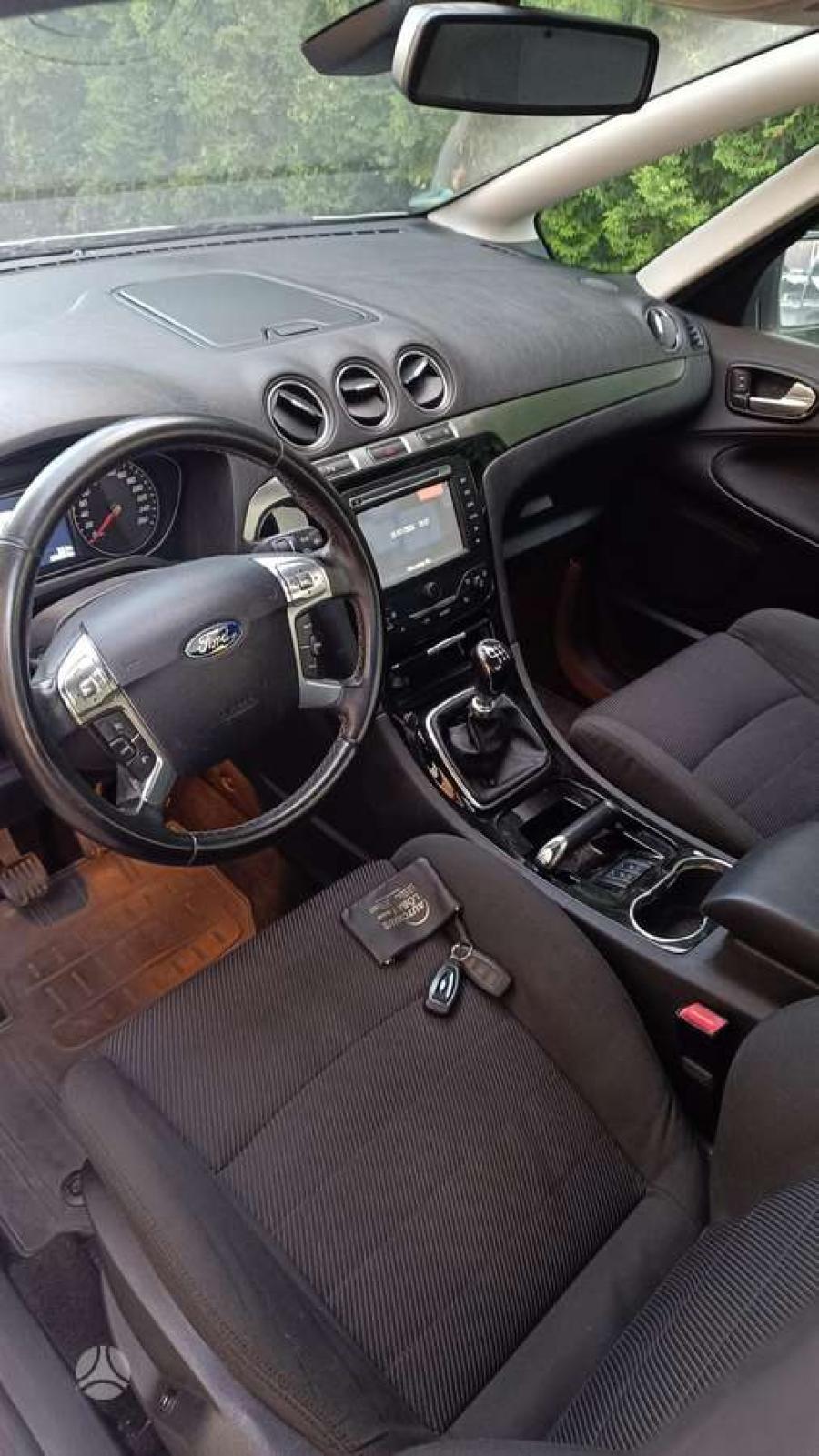 Pelēks Ford S-Max 2012 Marijampole, ar dzinēja tilpumu 2.00 L un nobraukumu 275 tūkst. km par 4500 €, foto 6 vietnē AUTOMOTO.COM.LV