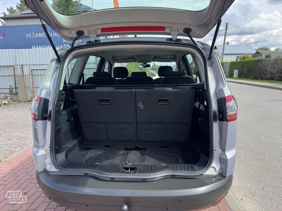 Pelēks Ford S-Max 2012 Kauņa, ar dzinēja tilpumu 2.00 L un nobraukumu 258 tūkst. km par 4999 €, foto 6 vietnē AUTOMOTO.COM.LV