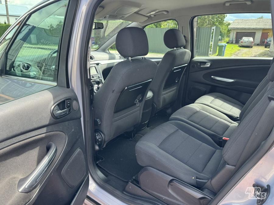 Pelēks Ford S-Max 2012 Kauņa, ar dzinēja tilpumu 2.00 L un nobraukumu 258 tūkst. km par 4999 €, foto 7 vietnē AUTOMOTO.COM.LV