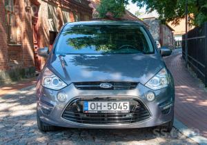 Pelēks Ford S-Max 2012 Cēsis, ar dzinēja tilpumu 2.00 L un nobraukumu 254 tūkst. km par 4999 €, foto  vietnē AUTOMOTO.COM.LV