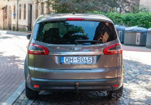 Grey Ford S-Max 2012 in Cesis, with an engine capacity of 2.00 L and mileage of 254 thousand km for 4999 €, photo 7 on AUTOMOTO.COM.LV