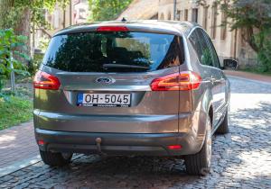 Grey Ford S-Max 2012 in Cesis, with an engine capacity of 2.00 L and mileage of 254 thousand km for 4999 €, photo 11 on AUTOMOTO.COM.LV