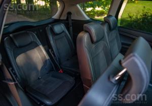 Grey Ford S-Max 2012 in Cesis, with an engine capacity of 2.00 L and mileage of 254 thousand km for 4999 €, photo 24 on AUTOMOTO.COM.LV